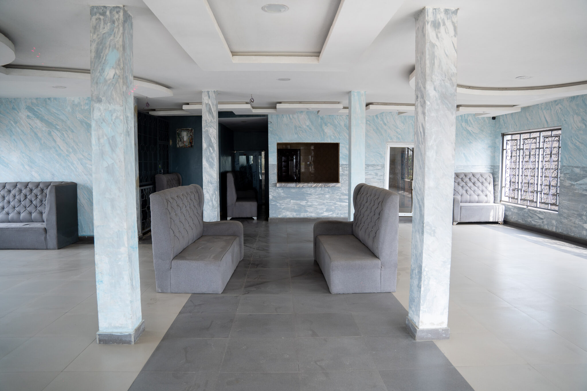 VIP Breeze Bar – Decolossus Hotels